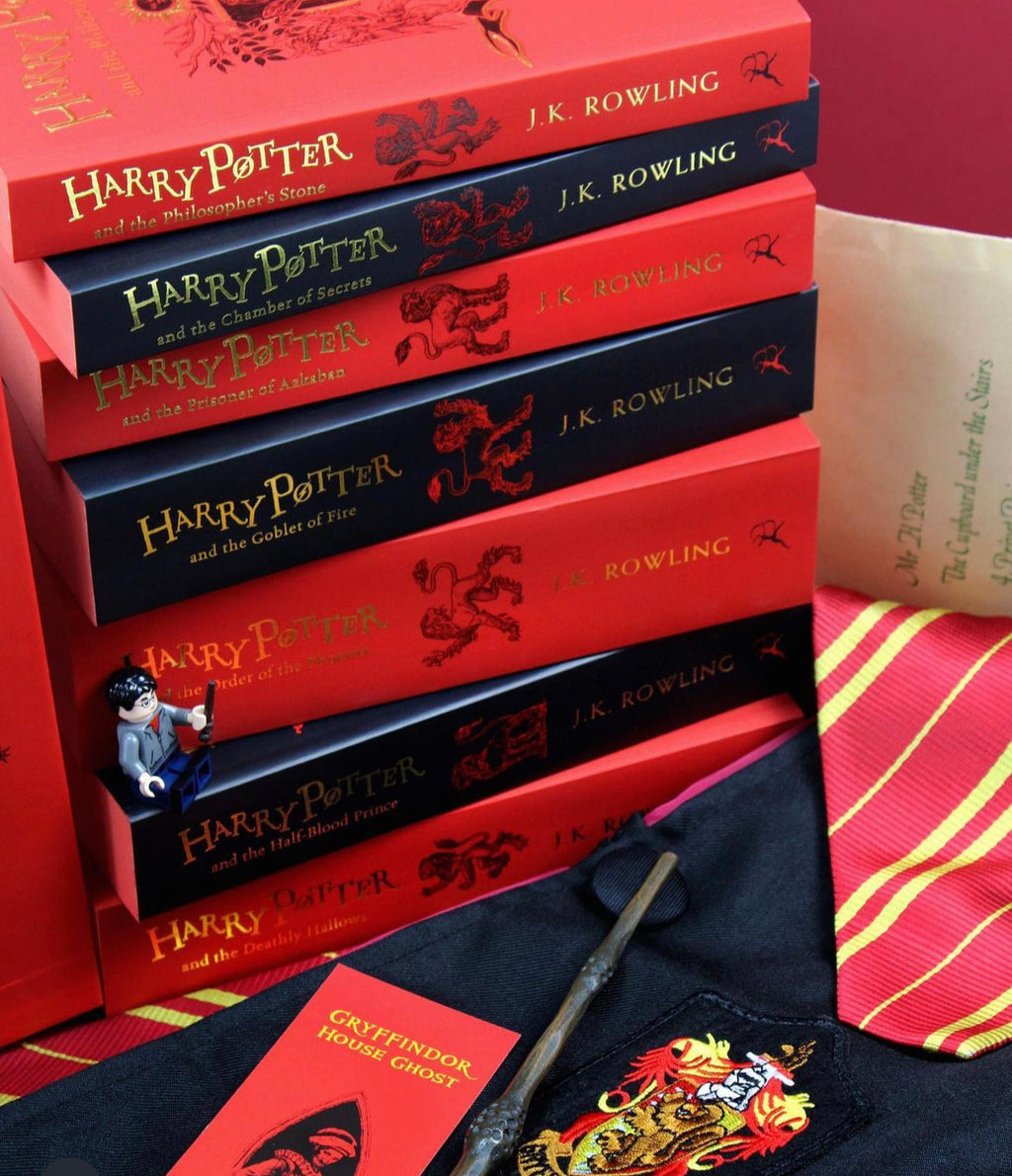 WELCOME TO THE WIZARDING WORLD OF HARRY POTTER ⚡ – Miina Books Ltd